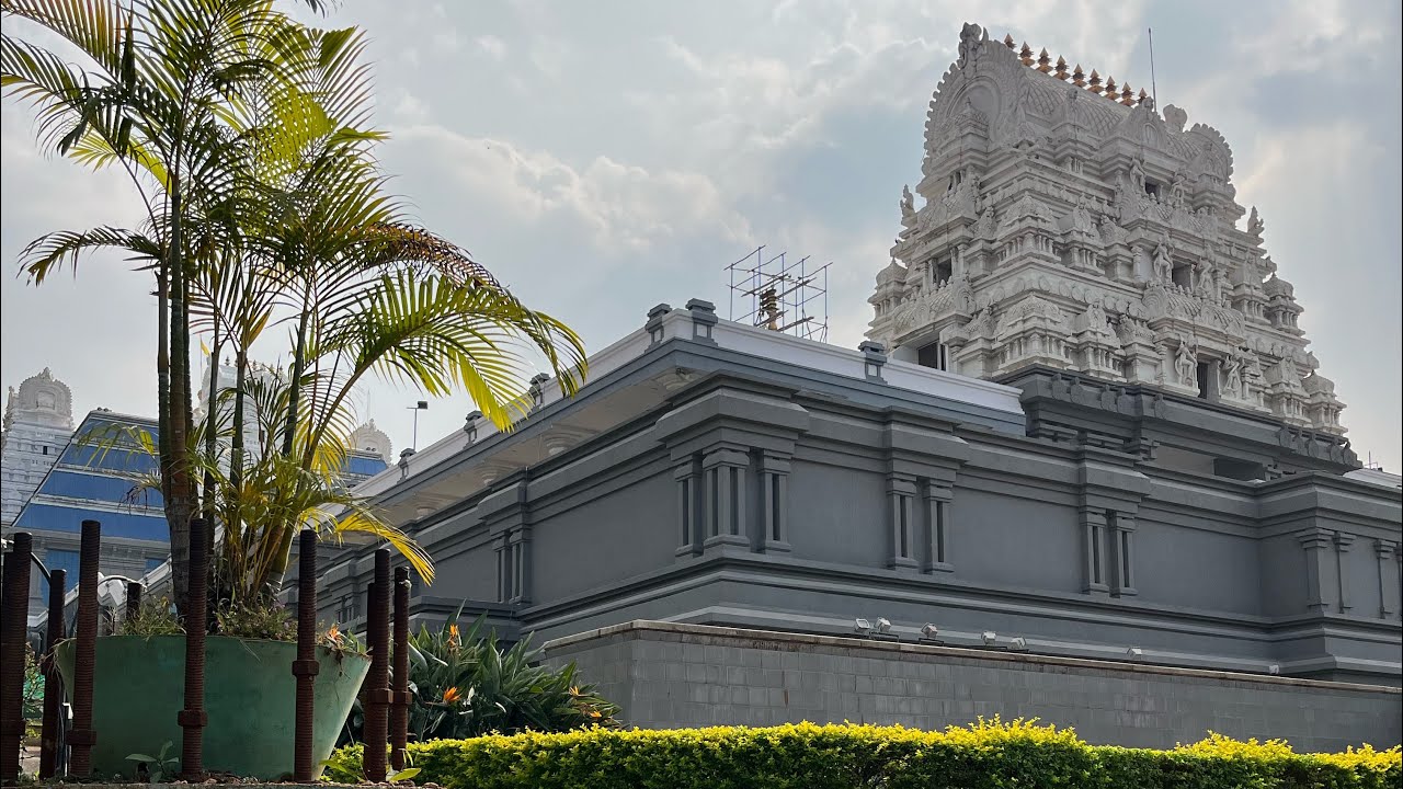 ISKCON temple//Radha Krishna temple/Bangalore//Rajajinagar//Hare ...
