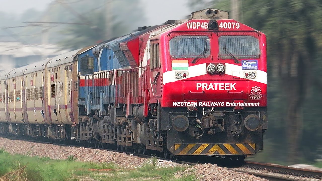 Fast Diesel & Electric Trains speeding on New Delhi - Ambala Line - YouTube