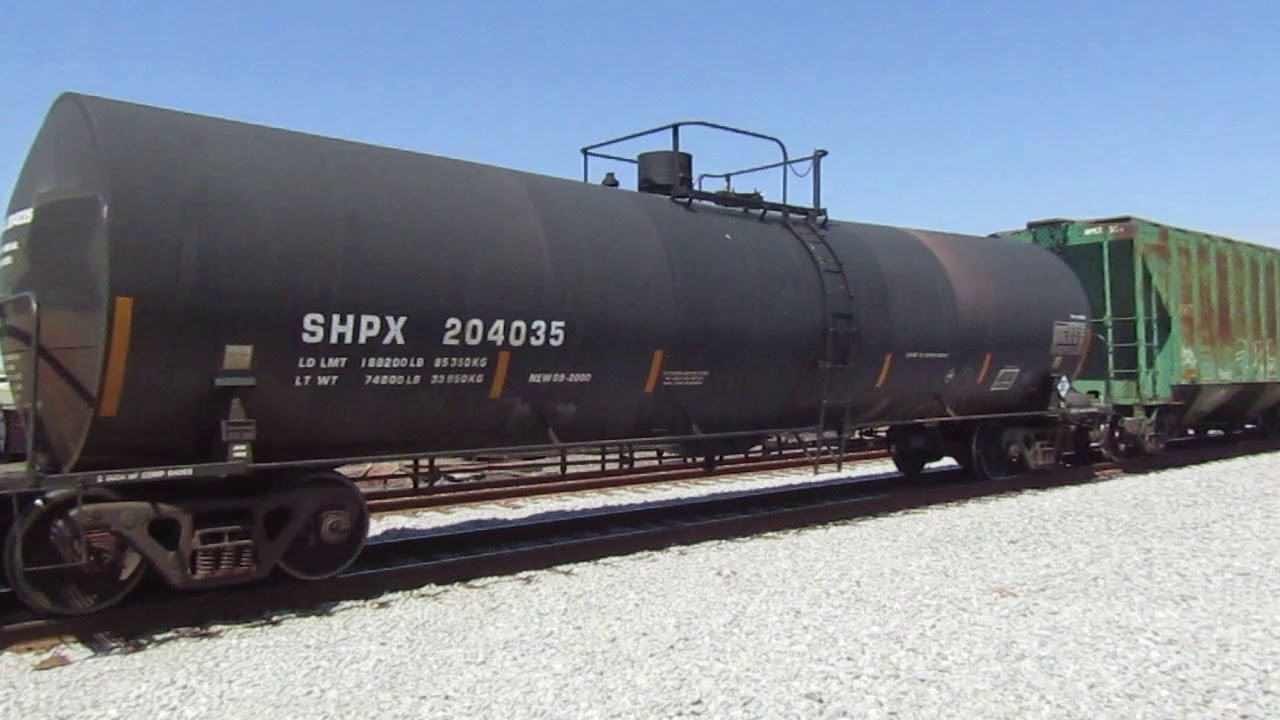 Southbound UP 5366 on the Union Pacific - YouTube