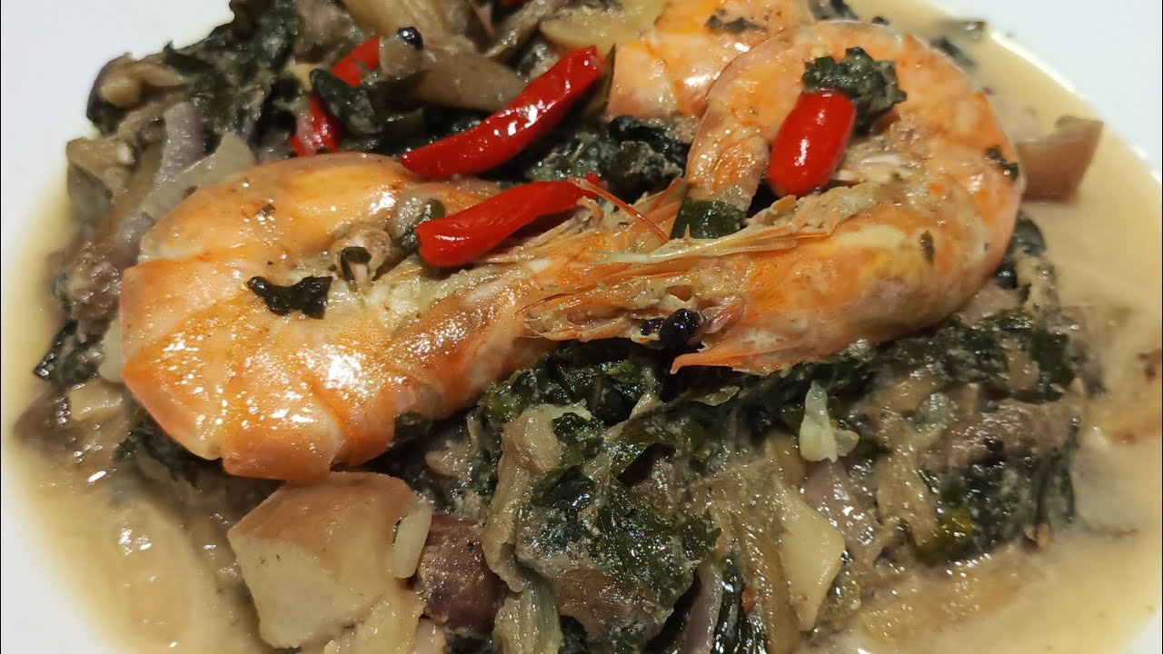 GINATAANG LAING WITH PORK AT HIPON OR ( SHRIMPS )MASASABI MONG SABAW ...