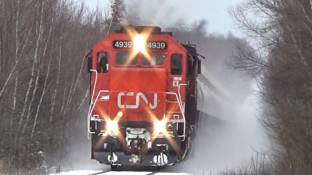 Miramichi Local Freight Train CN 569 East Approaching Adamsville, NB at ...