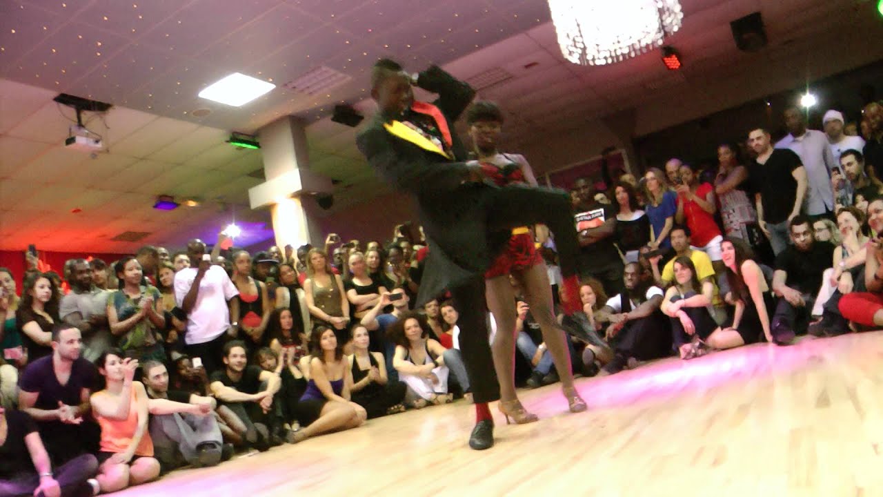 Dilson & Bernadete from Angola dancing traditional Semba!!! @Moving de ...