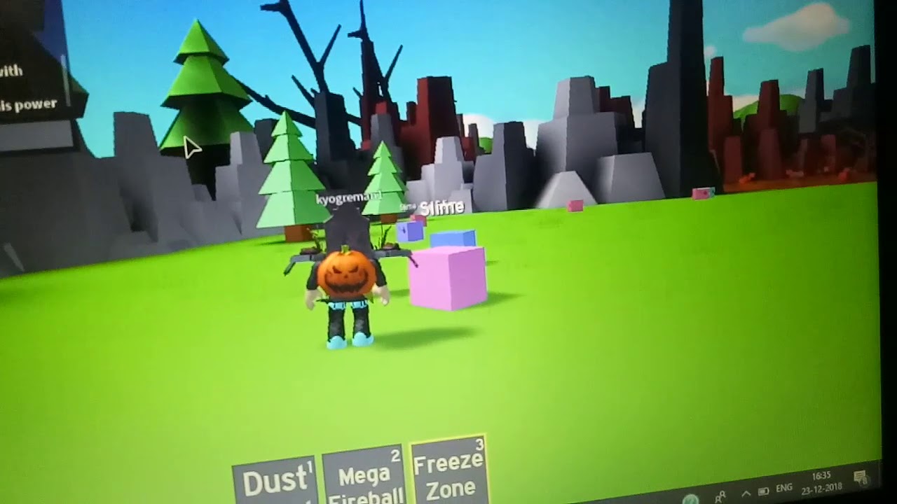 Playing Roblox with my friend ( Roblox magic simulator) - YouTube