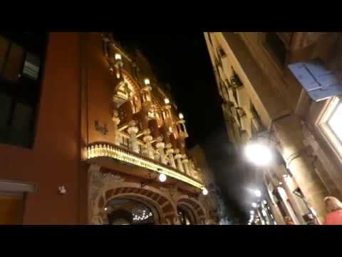 Barcelona noaptea in oras- Barcelona at Night - YouTube