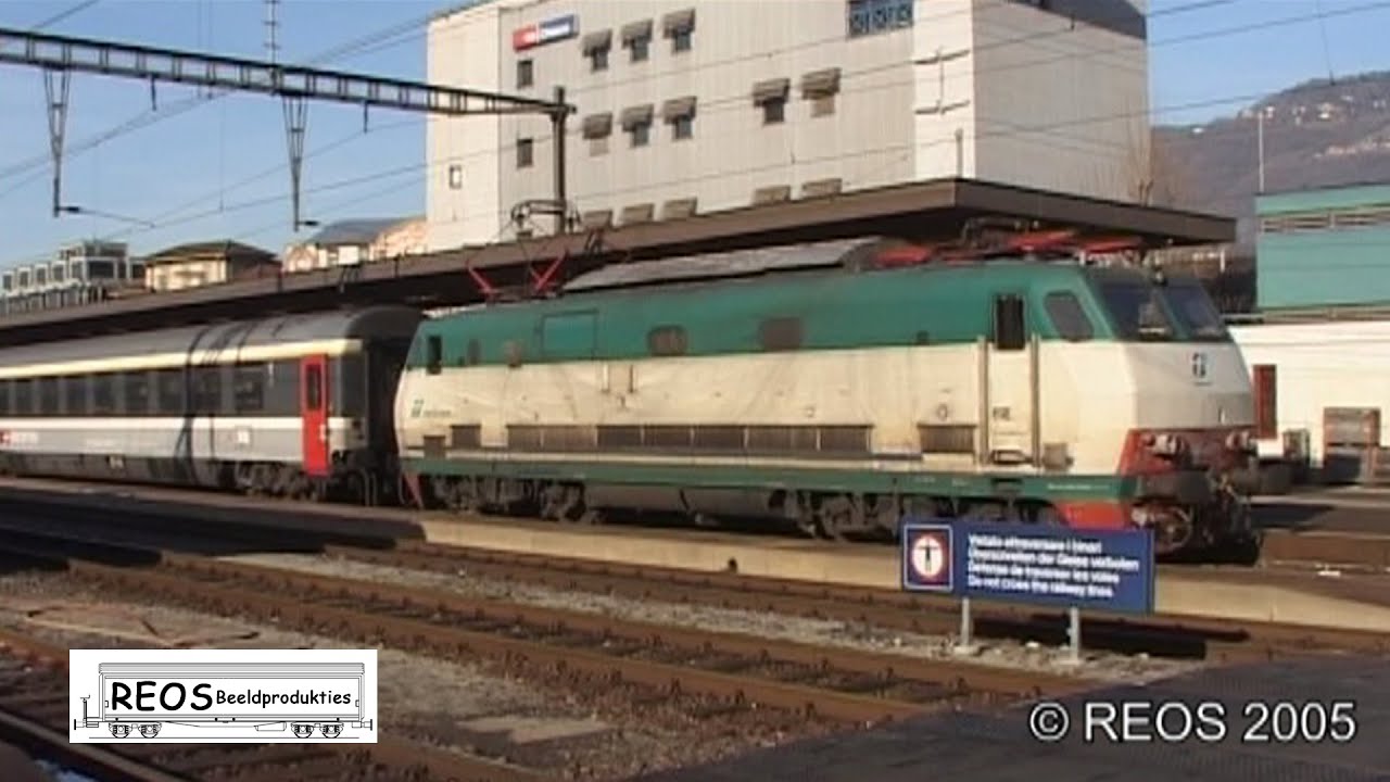 2005 [SDw] Chiasso station p 2 of 4, Swiss - Italian border, on the ...