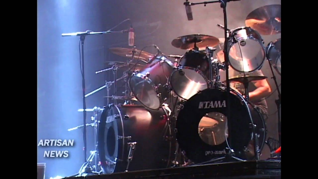 SLAYER FRONTMAN DONE WITH HEADBANGING - YouTube