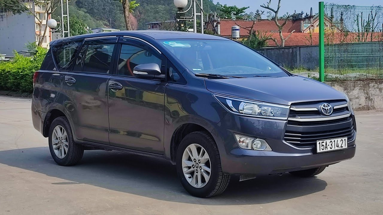 Xe Đẹp như mới "Toyota Innova 2017" form mới xe ngon chạy 63000km/ Vũ ...