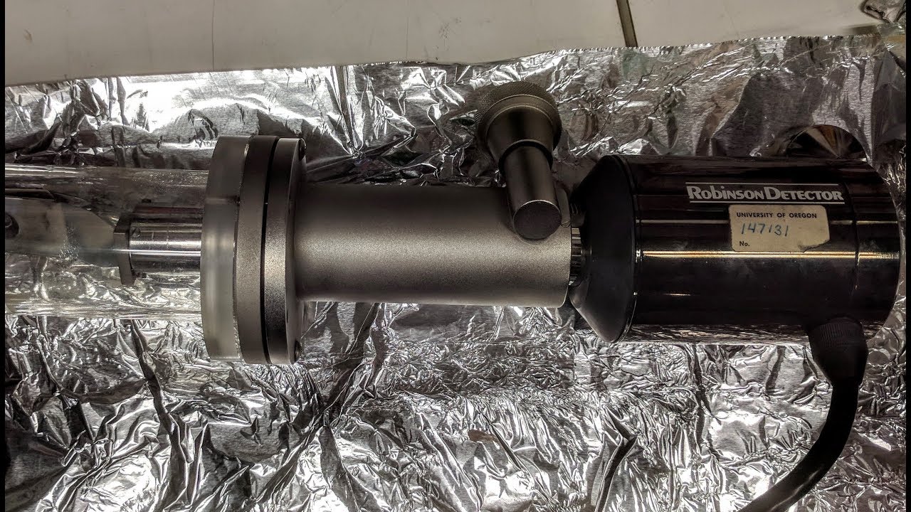 Installing A Robinson Back Scatter Electron Detector On My JEOL JSM 35C ...