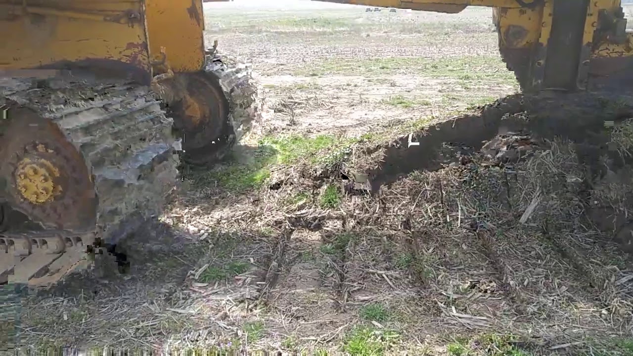 Hoes tile plow Spring 2020 - YouTube
