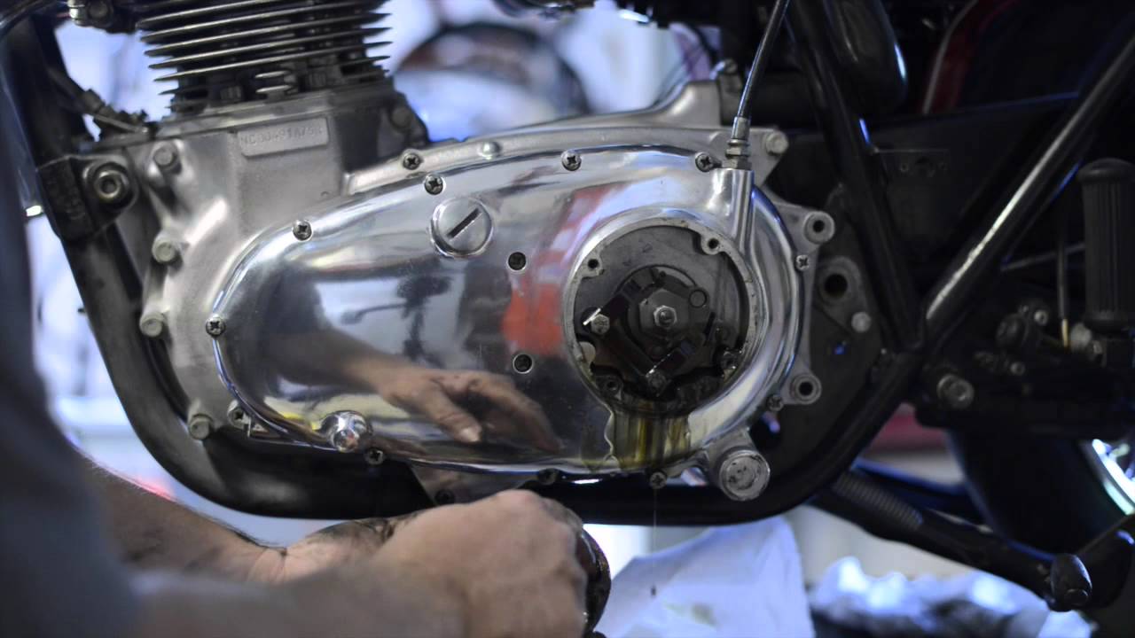 BSA Rocket 3 Engine Diagnosis or Rebuild Part 4 - YouTube