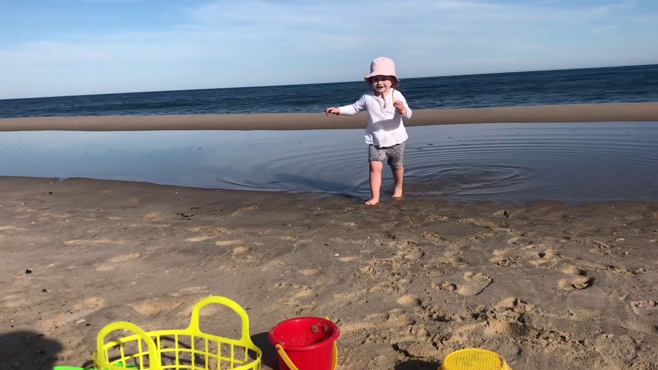 Sandbar fun - YouTube