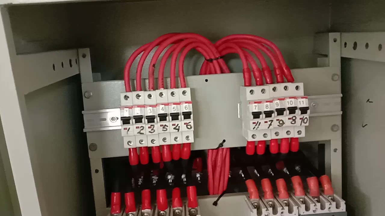Sistem Sambungan DC Coupling Baterai, Inverter, dan SCC pada PLTS ...
