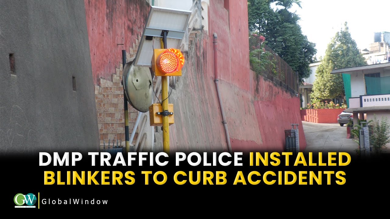DMP TRAFFIC POLICE INSTALLS BLINKERS TO CURB ACCIDENTS - YouTube