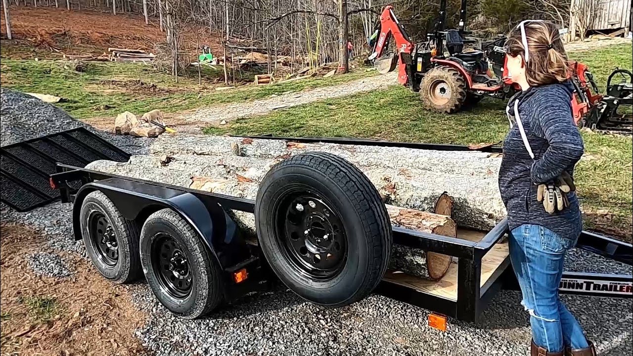 E26 - Free logs on our new tandem axle trailer - YouTube
