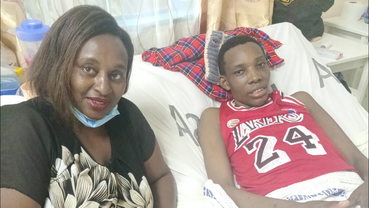 Why Mucheke went back to theatre today - YouTube