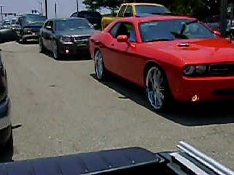 dodge challenger on 24's - YouTube