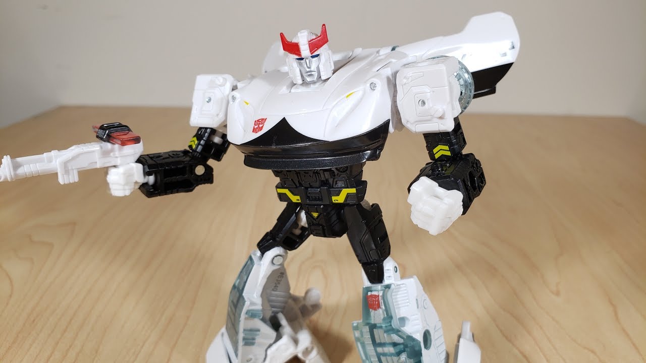Transformers Reivew: WFC Siege Prowl - YouTube