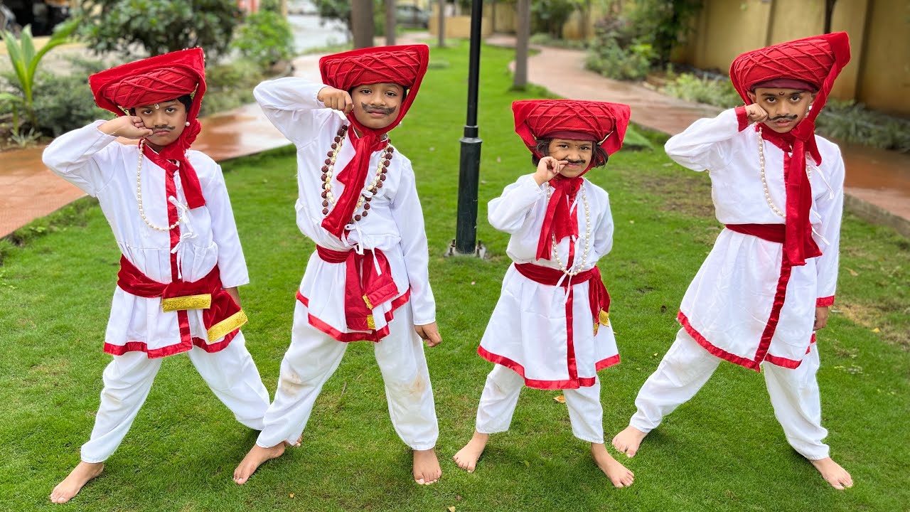 Malhari Dance Song - Kids Batch - YouTube
