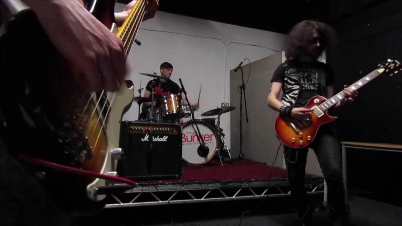 The Bunker Band - Fortunate Son (Cover) - YouTube