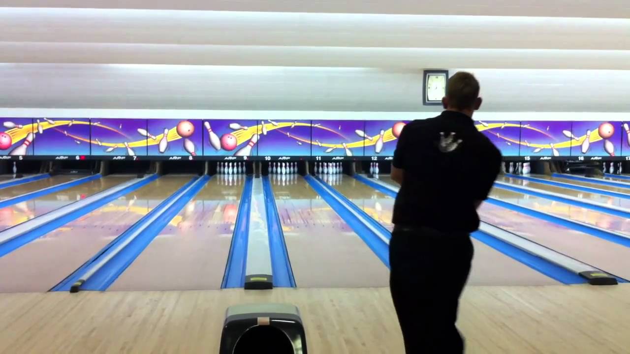 Danny Spink - 300 Game DuBowl Lanes 12-7-10 - YouTube