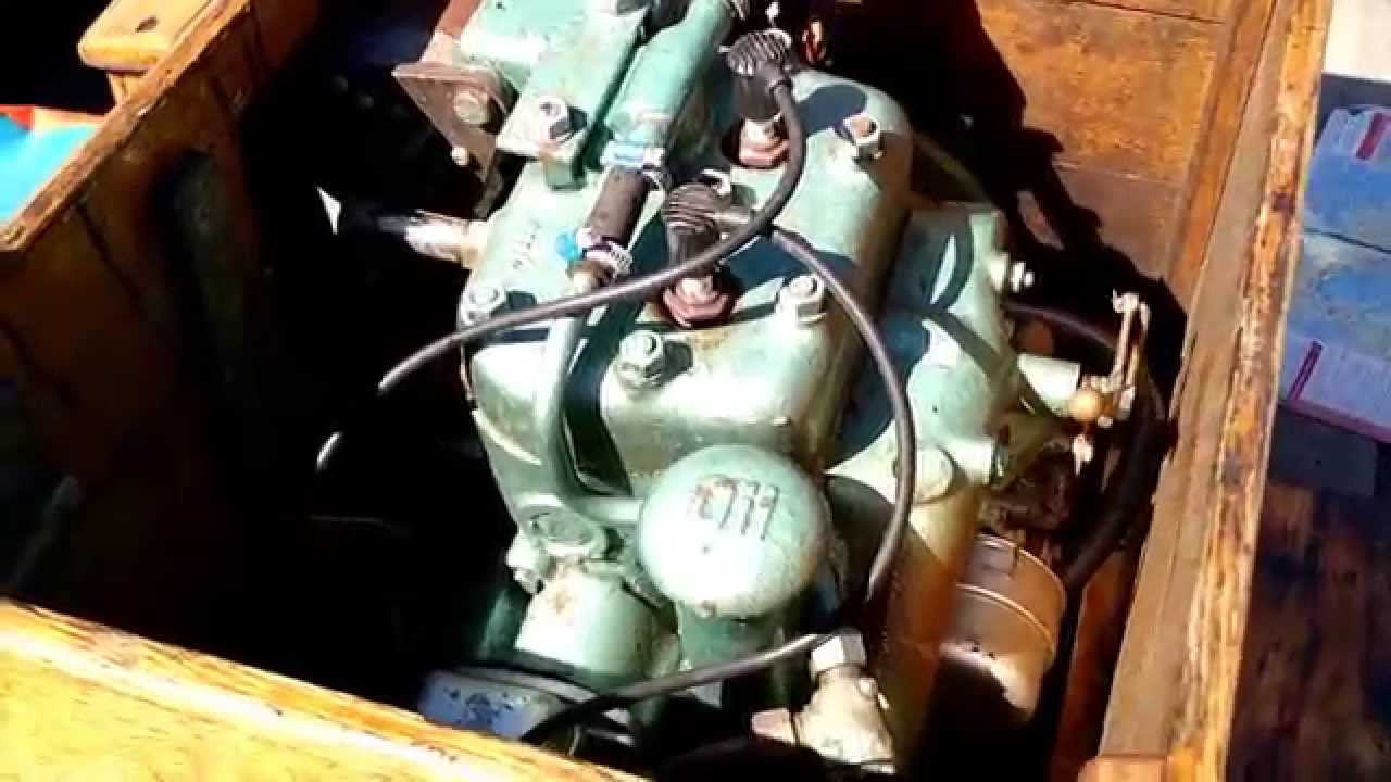 Short trip with Albin Motor 021 old swedish motor boat - YouTube