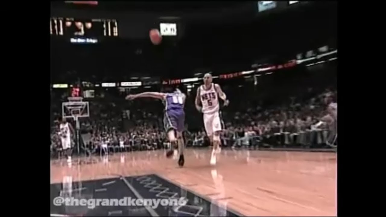 Jason Kidd ridiculous tap pass to Kenyon Martin, who blows the alley ...