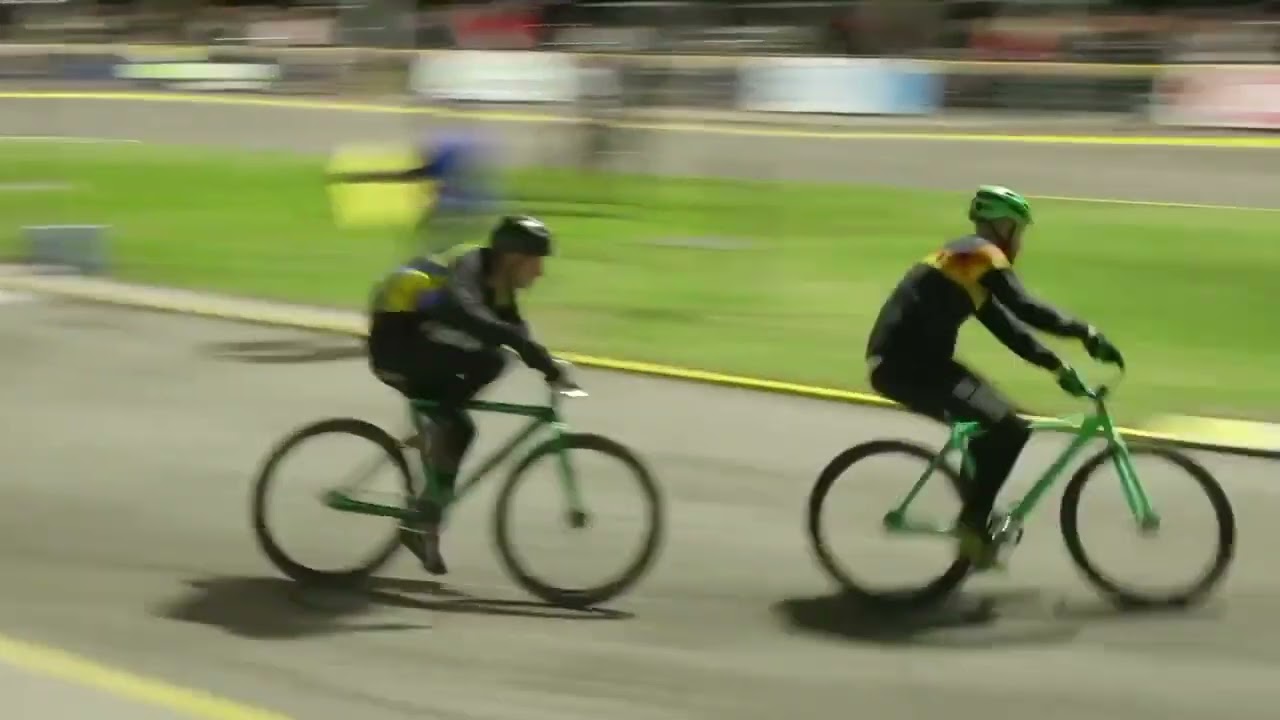 Salisbury cycle speedway 50th anniversary div 1 final - YouTube