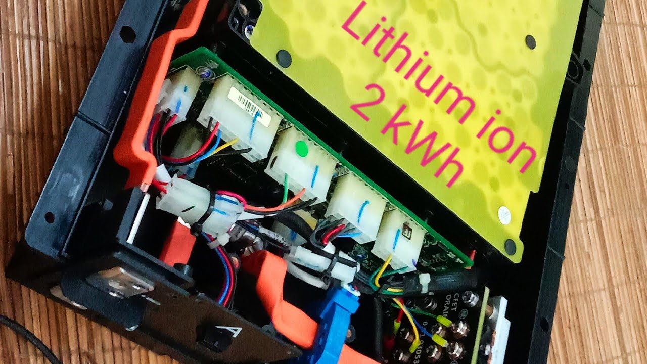 Unboxing Lithium ion Battery Octillion Power Systems - YouTube