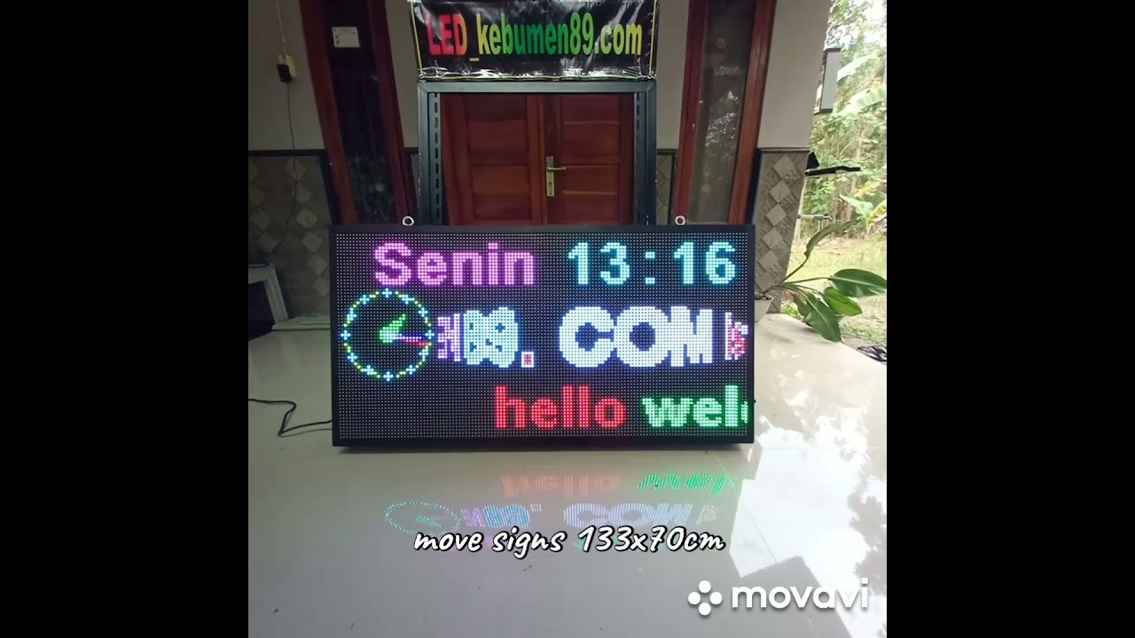 Demo running text full colour RGB 133x70cm outdoor - YouTube