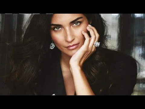 Tuba Büyüküstün Most Beautiful and Talented Turkish Actress (Tuba With ...