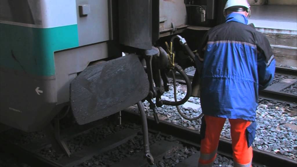 Depart de Train - SNCF - YouTube