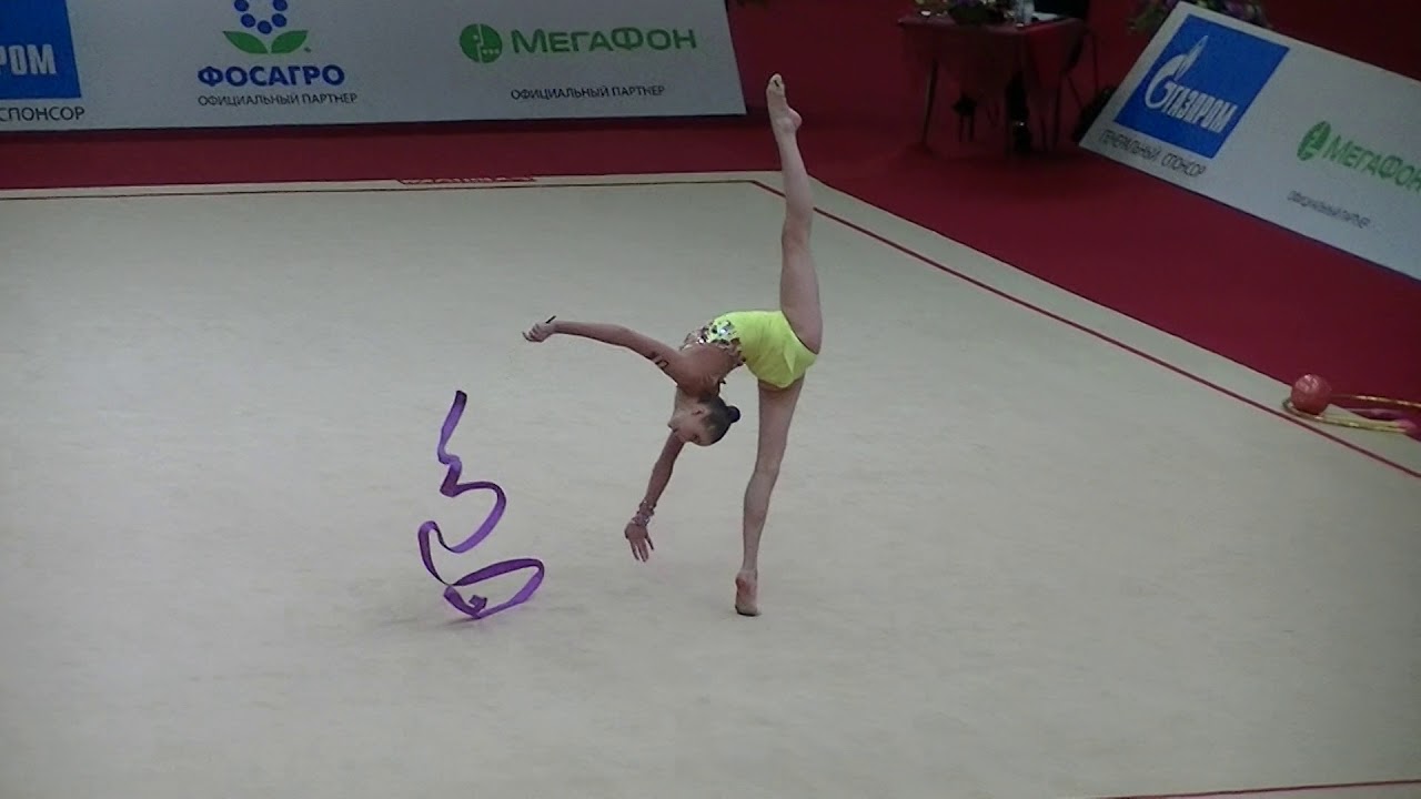 Kelman Anna (BUL) ribbon Moscow YOG Qualification 2018 - YouTube