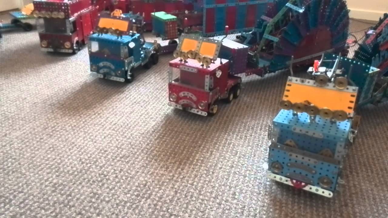 Meccano funfair trucks line up,steve greer. - YouTube