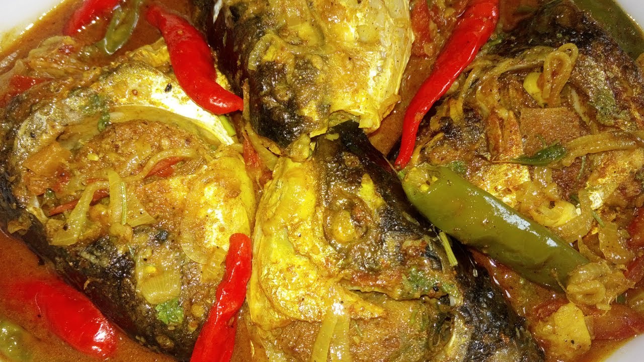 Fish head bhuna-Ruhi fisher matha bhuna recipe in hindi - Muri ghonto ...
