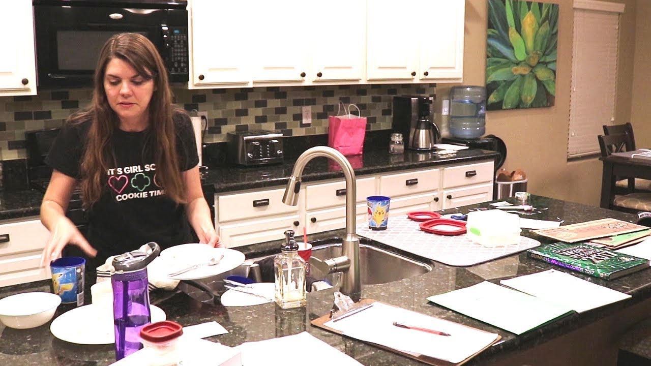 NIGHT TIME KITCHEN // SPEED CLEANING ROUTINE // CLEAN WITH ME - YouTube