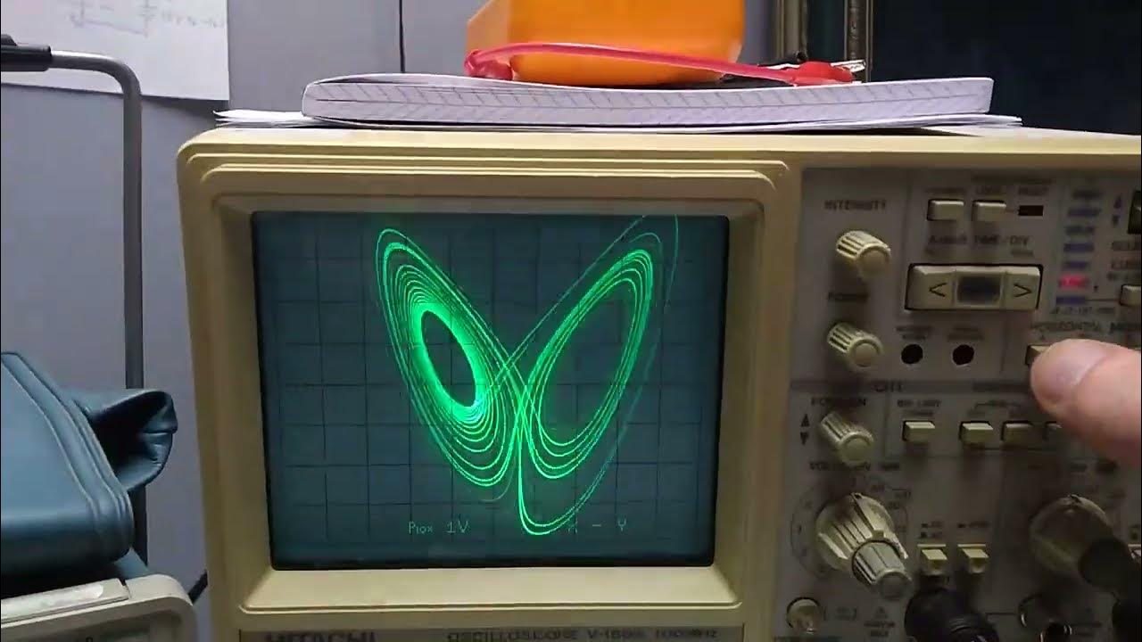 Lorenz Attractor Analog Computer - YouTube