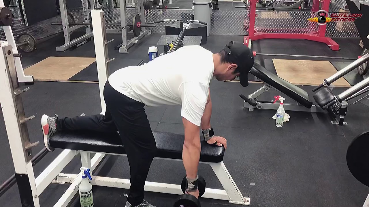 Elbow out single arm DB rows - YouTube