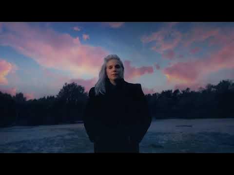 Nina June - Savannah (Official Visualizer) - YouTube