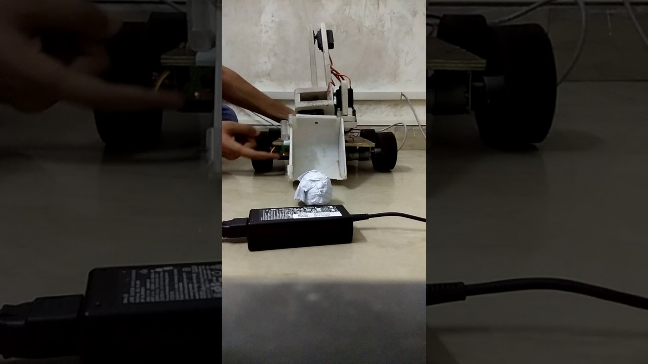 Garbage Collector Robot - YouTube