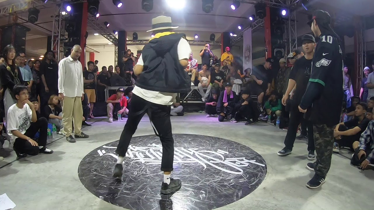 The First Jam vol:7 Openstyle Top 8 John Phyo & Hein Htet vs RVC - YouTube