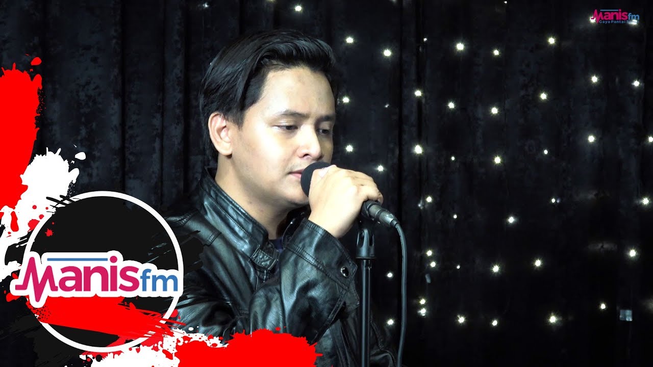 Akustik oleh Putera Muhammad dengan lagunya 'Ada Kamu' - YouTube