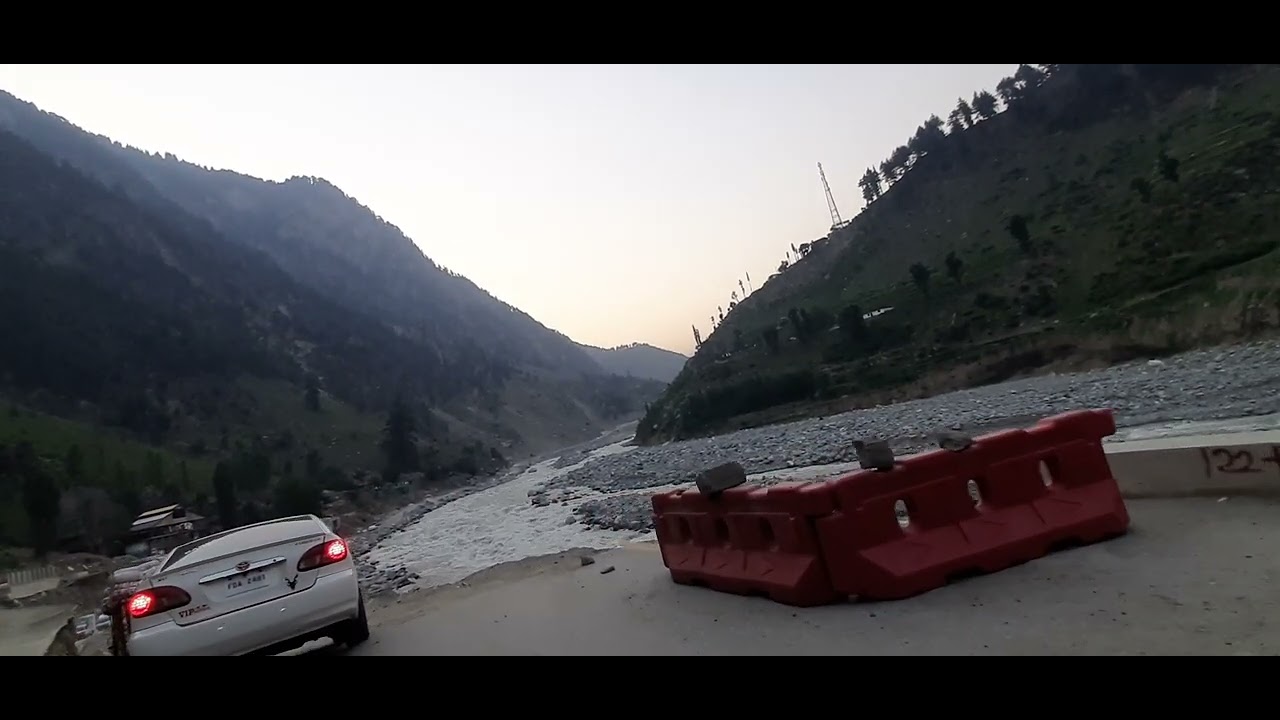 District swat - YouTube