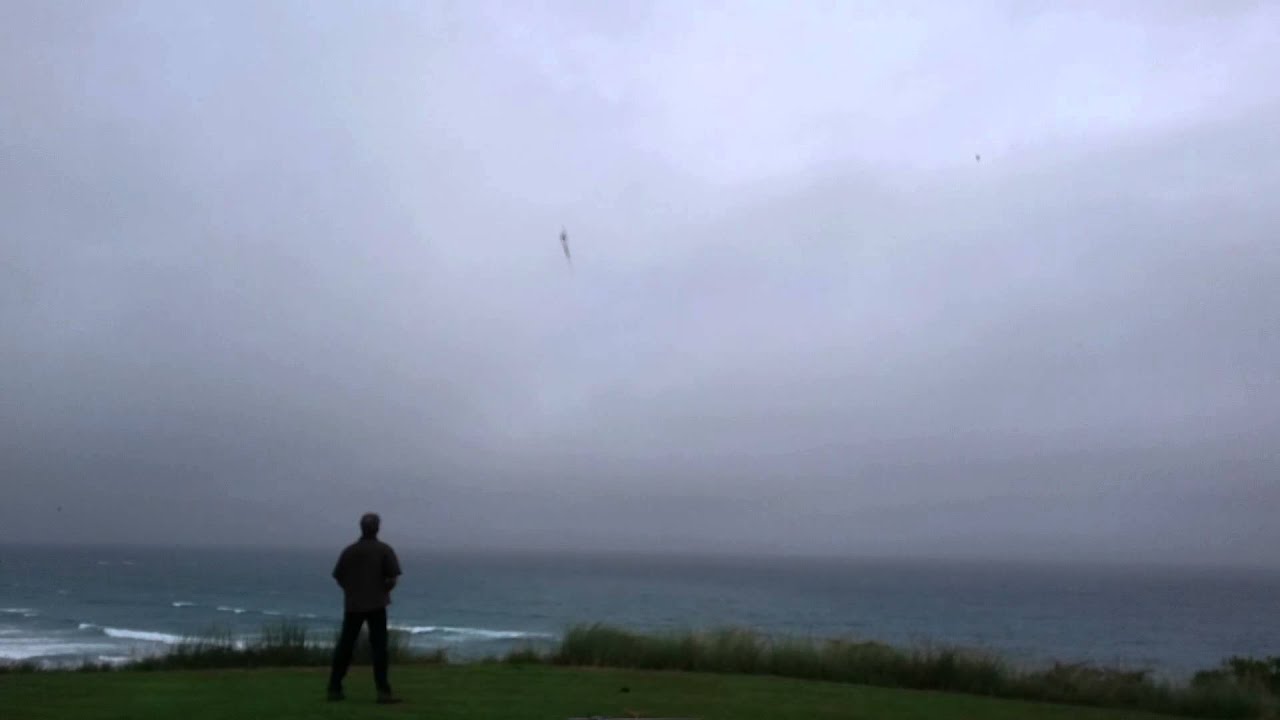 1.2m wraith flying at Tomahawk - YouTube