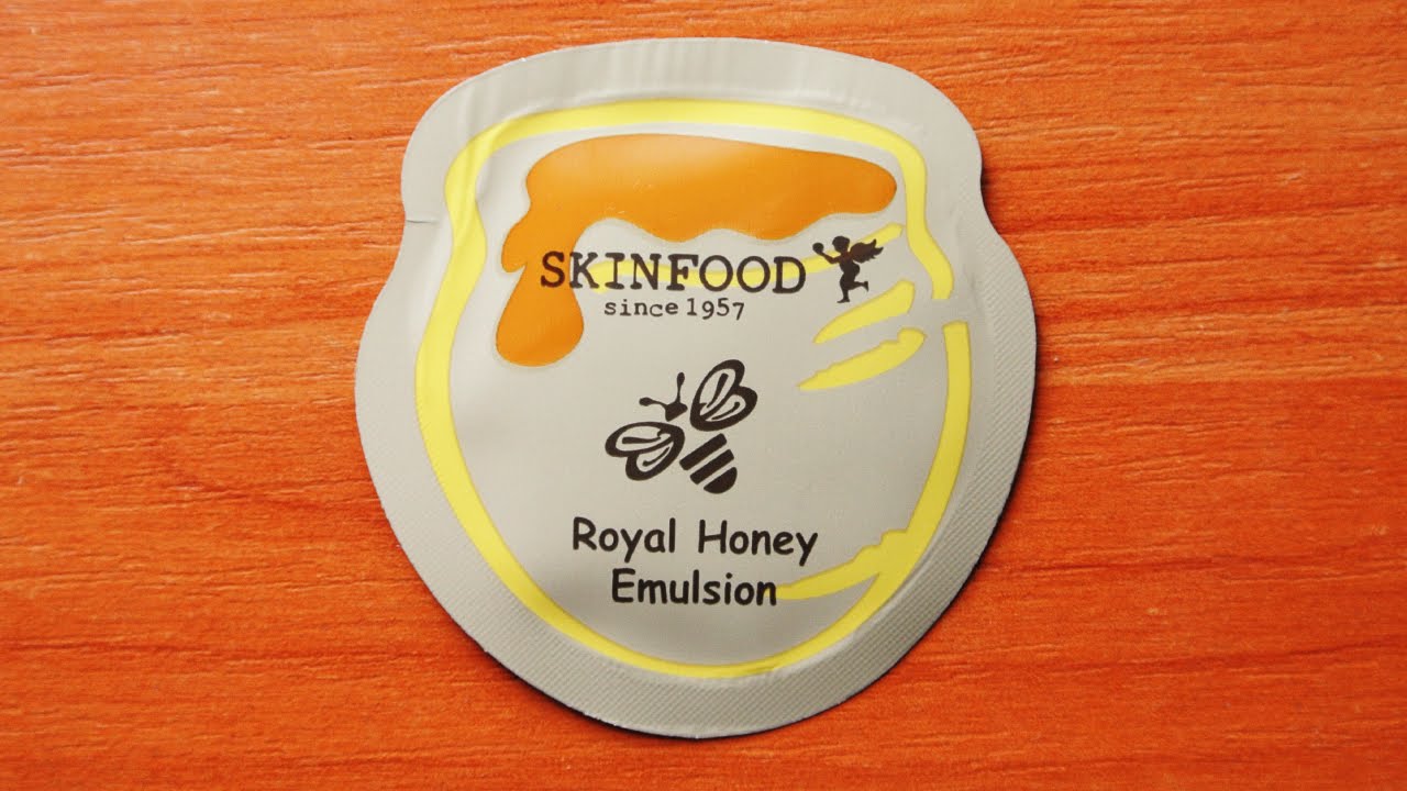 Обзор Skinfood Royal Honey Emulsion пробник корейской косметики - YouTube