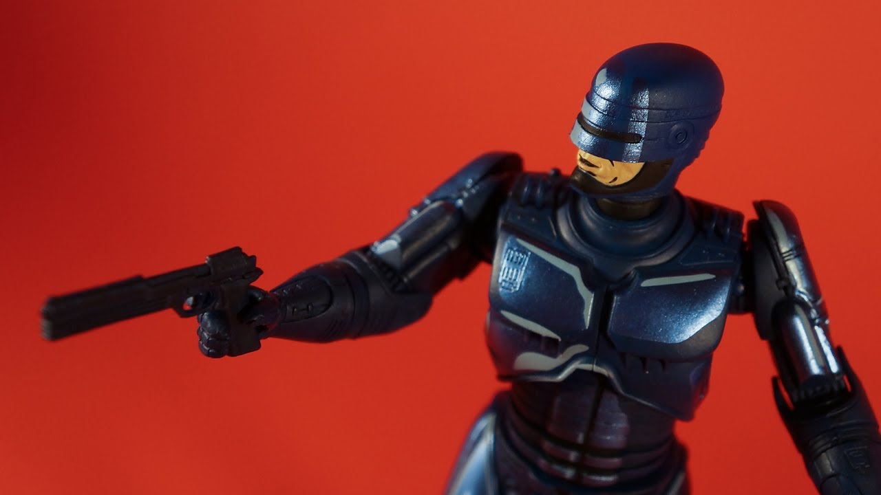 8-Bit Video Game Tribute RoboCop Action Figure Review NECA Toys OCP ...