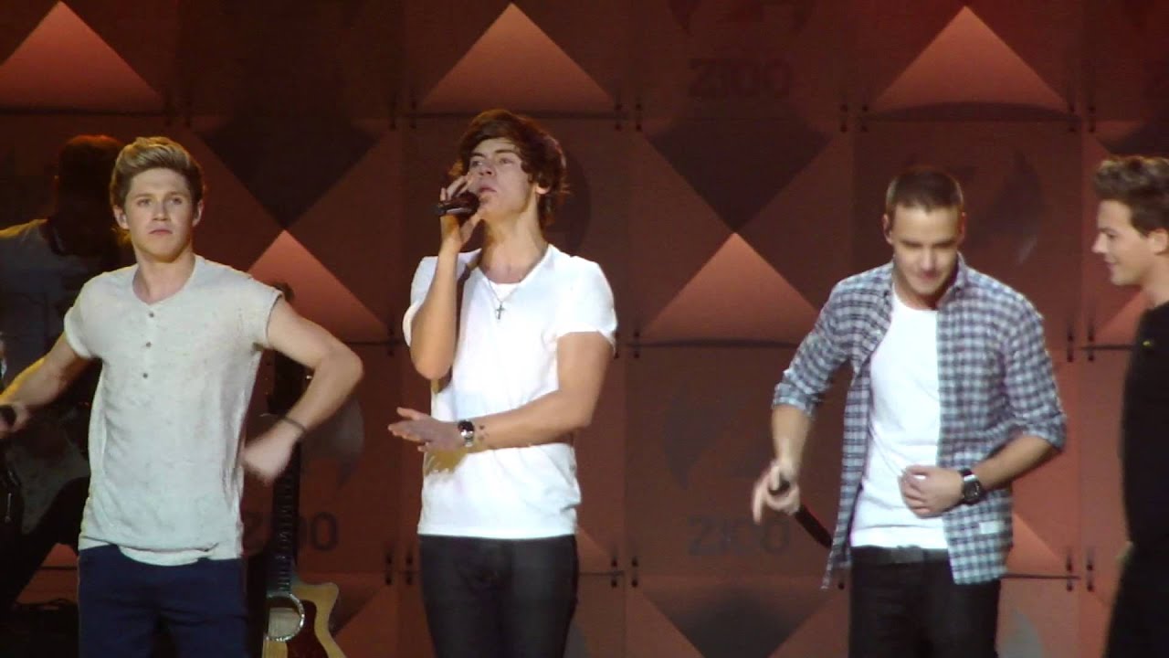 One Direction - What Makes You Beautiful - Z100 Jingle Ball 2012 HD ...