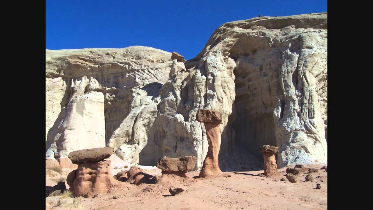 Hiking the Toadstool Trail, Grand Staircase-Escalante, Utah - YouTube
