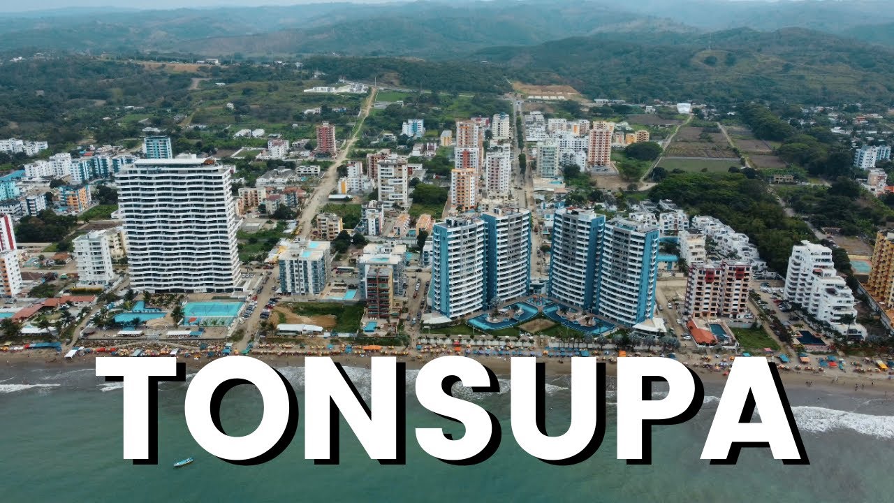 Asi se VIVE el FIN DE AÑO en la PLAYA 🏝 | Tonsupa - Ecuador - YouTube