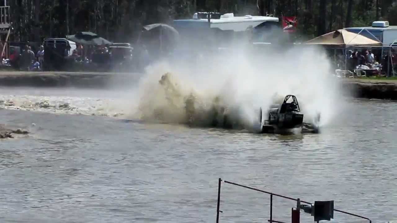 Swamp Buggy Races - YouTube