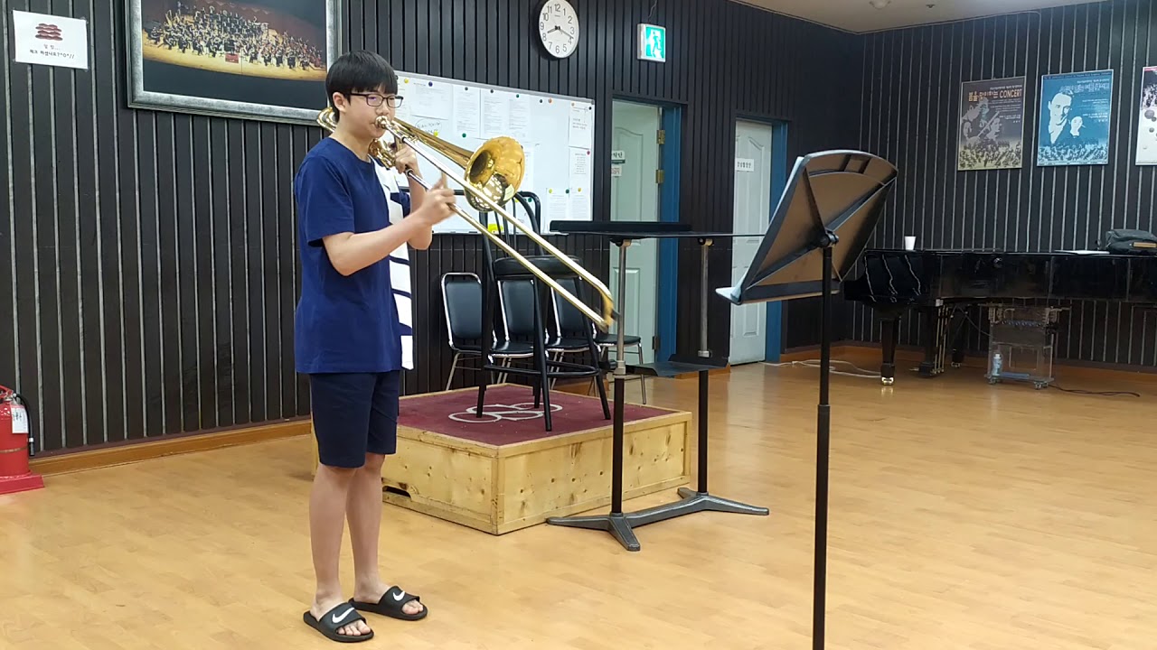 colors for trombone yellow 1-4 jisoo park(박지수 트롬본) - YouTube